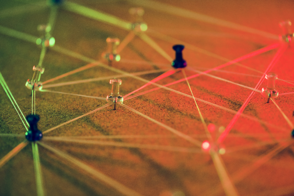 pin board connecting string - Devonshires